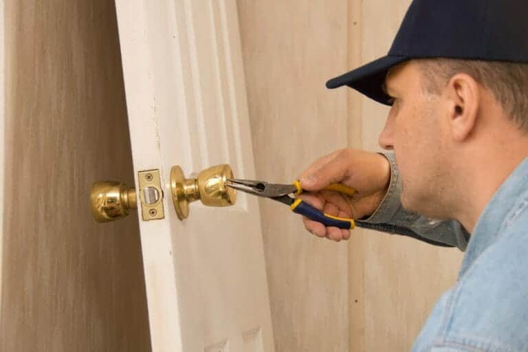 Fix a Jammed Door Latch Easily - Step-by-Step Guide - The London Locksmiths